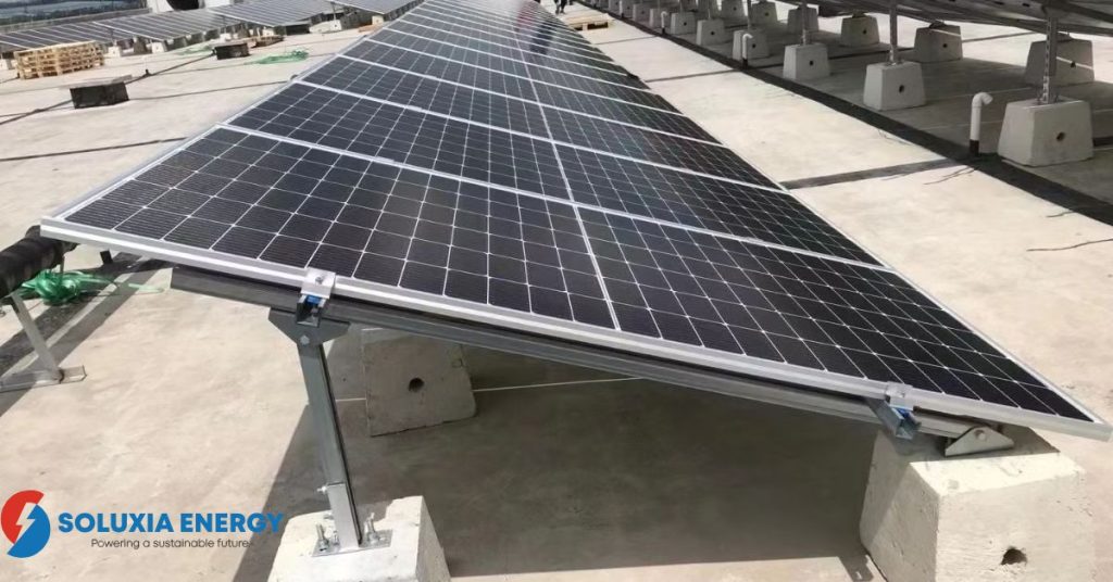Empowering Pakistani Homes: A Comprehensive Guide to Roof Solar Panels ...